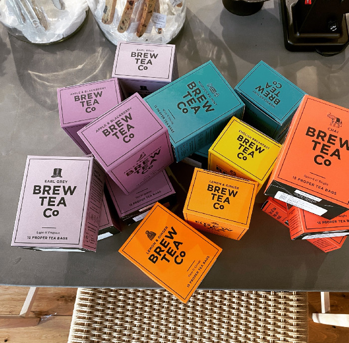 Brew Tea Co. :: DIG STUDIO/DIGダンススクール,yoga studio COLMADO,noka(カフェ)